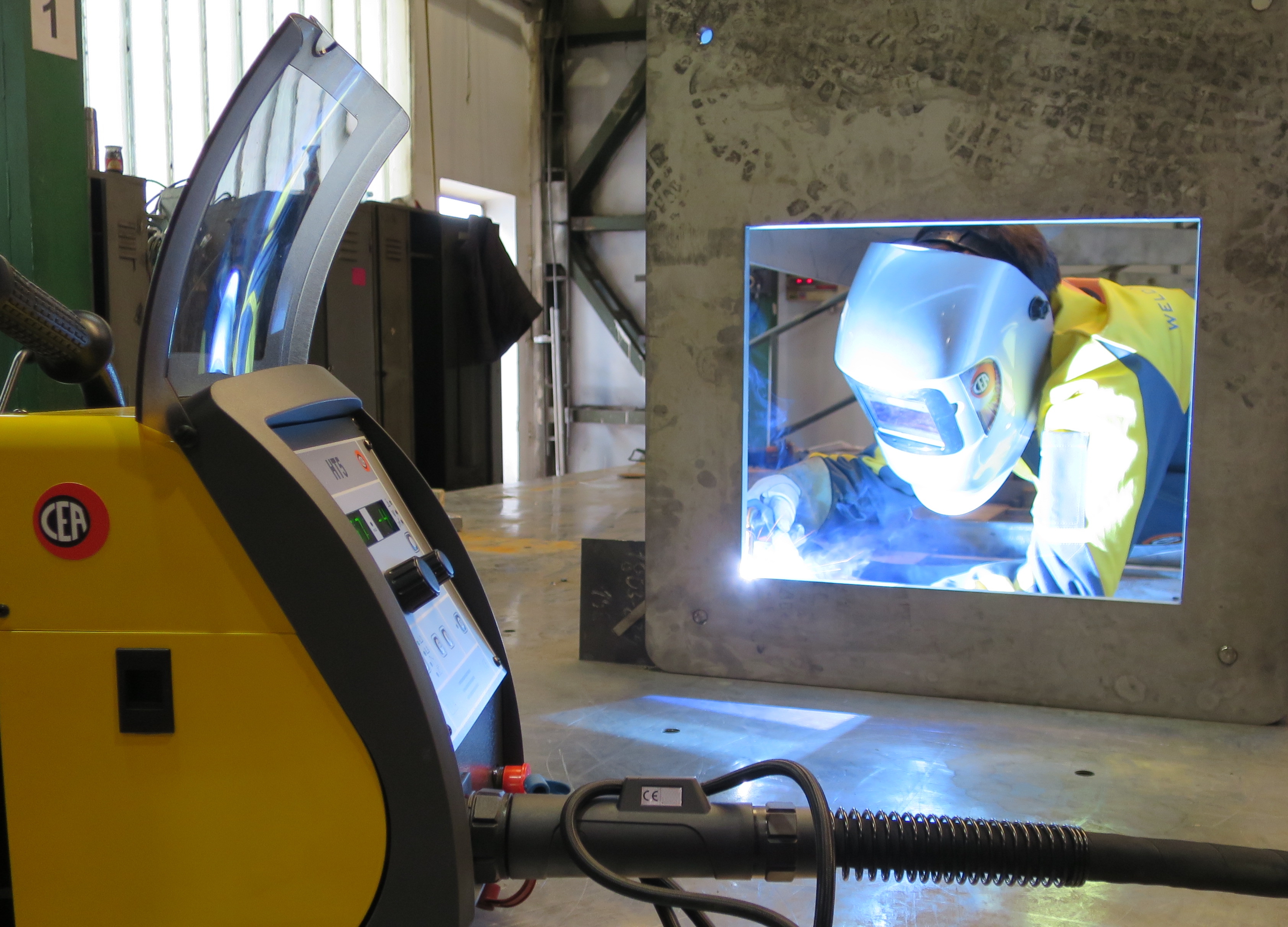 CEA Digitech 3200 VP2 | Burki Tools & Welding